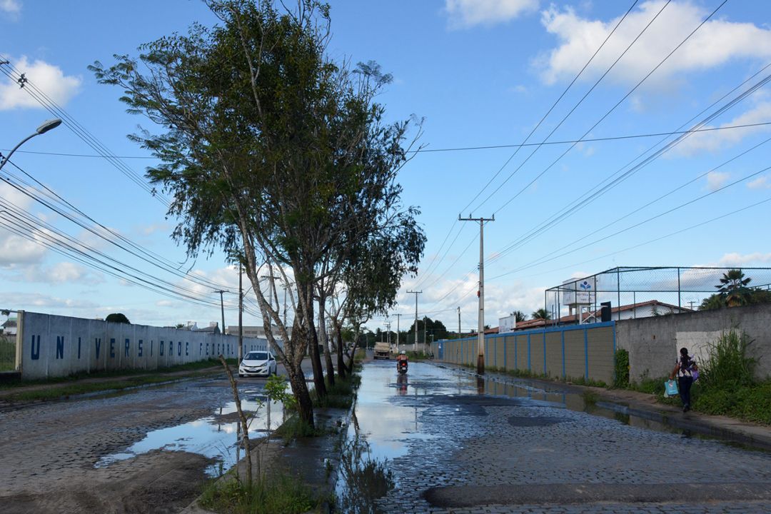 Iniciada Implantação Da Rede De Drenagem Pluvial Na Avenida Centenário